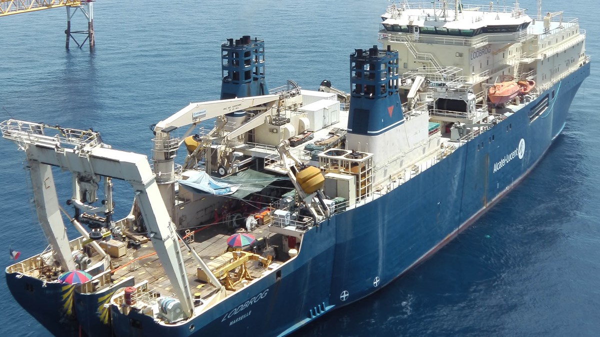 Alcatel-Lucent sets new transatlantic cable speed record ...