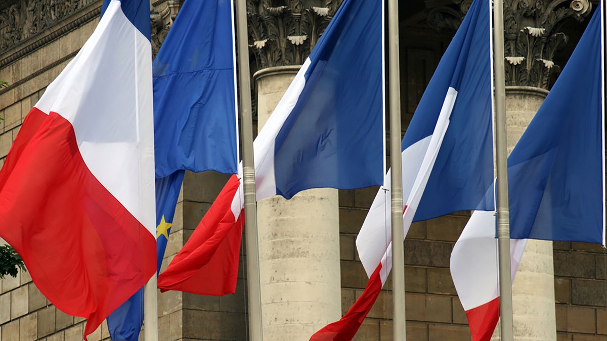 French government looks to raise €2.5bn from new 4G spectrum auction ...
