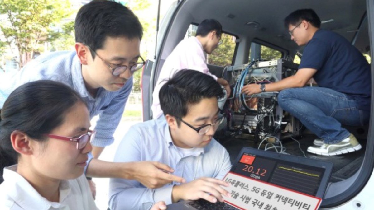 Huawei demonstrates 5G antenna solutions and dual connectivity trials ...