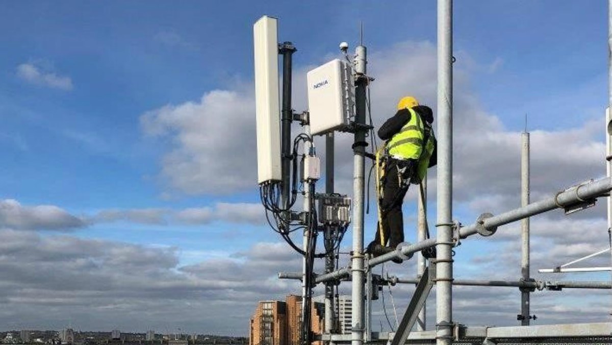 O2 sets sights on dense 5G deployment using Massive MIMO, News | TelecomTV