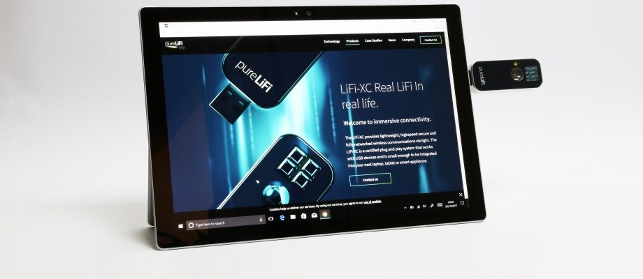 Ding! O2 has a lightbulb moment: uses LED lights to send fast data ...