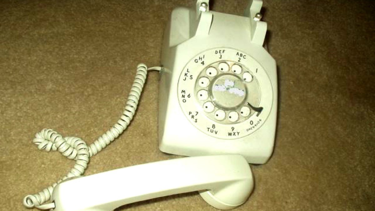 Home phones are left off-hook as users fondle their mobiles, Business ...