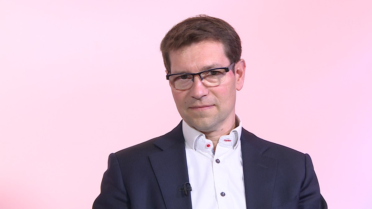 How Xura partners with HPE for OpenNFV, HPE & Intel | TelecomTV