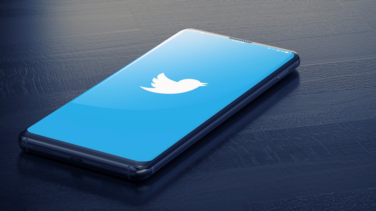 Twitter board caves in, agrees $44 billion sale to Elon Musk, Digital ...