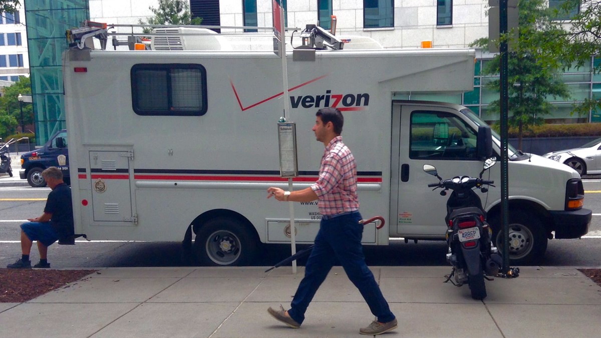 Verizon conducts live over-the-air VoLTE call on its LTE Cat M1 network ...